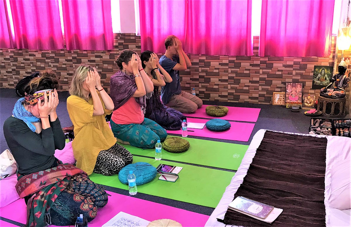 𝗥𝗘𝗜𝗞𝗜 𝗧𝗥𝗔𝗜𝗡𝗜𝗡𝗚 𝗖𝗘𝗥𝗧𝗜𝗙𝗜𝗖𝗔𝗧𝗜𝗢𝗡 𝗖𝗢𝗨𝗥𝗦𝗘 — 𝗜𝗡𝗗𝗜𝗔 𝘽𝙚𝙘𝙤𝙢𝙚 𝙖 𝘾𝙚𝙧𝙩𝙞𝙛𝙞𝙚𝙙 𝙍𝙚𝙞𝙠𝙞 ...