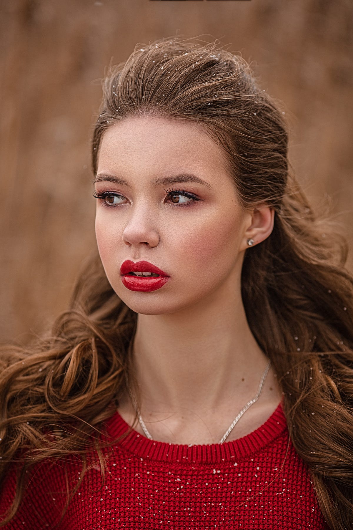 9 Attractive Habits Of Super Confident Women | by Elizabeth Karls ...