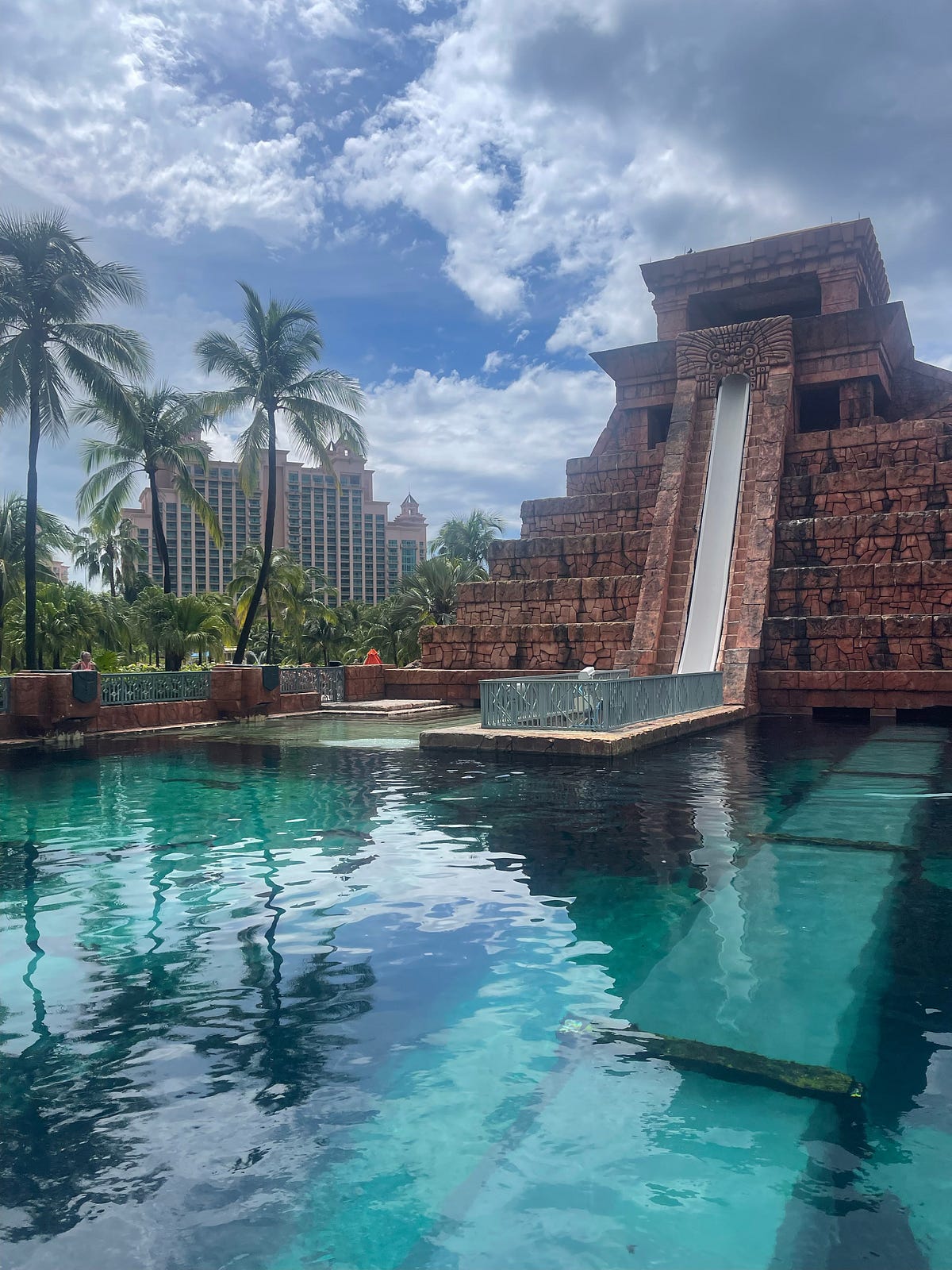 A Guide for the Best Vacay in Atlantis | by Jennifer bolulu | Medium