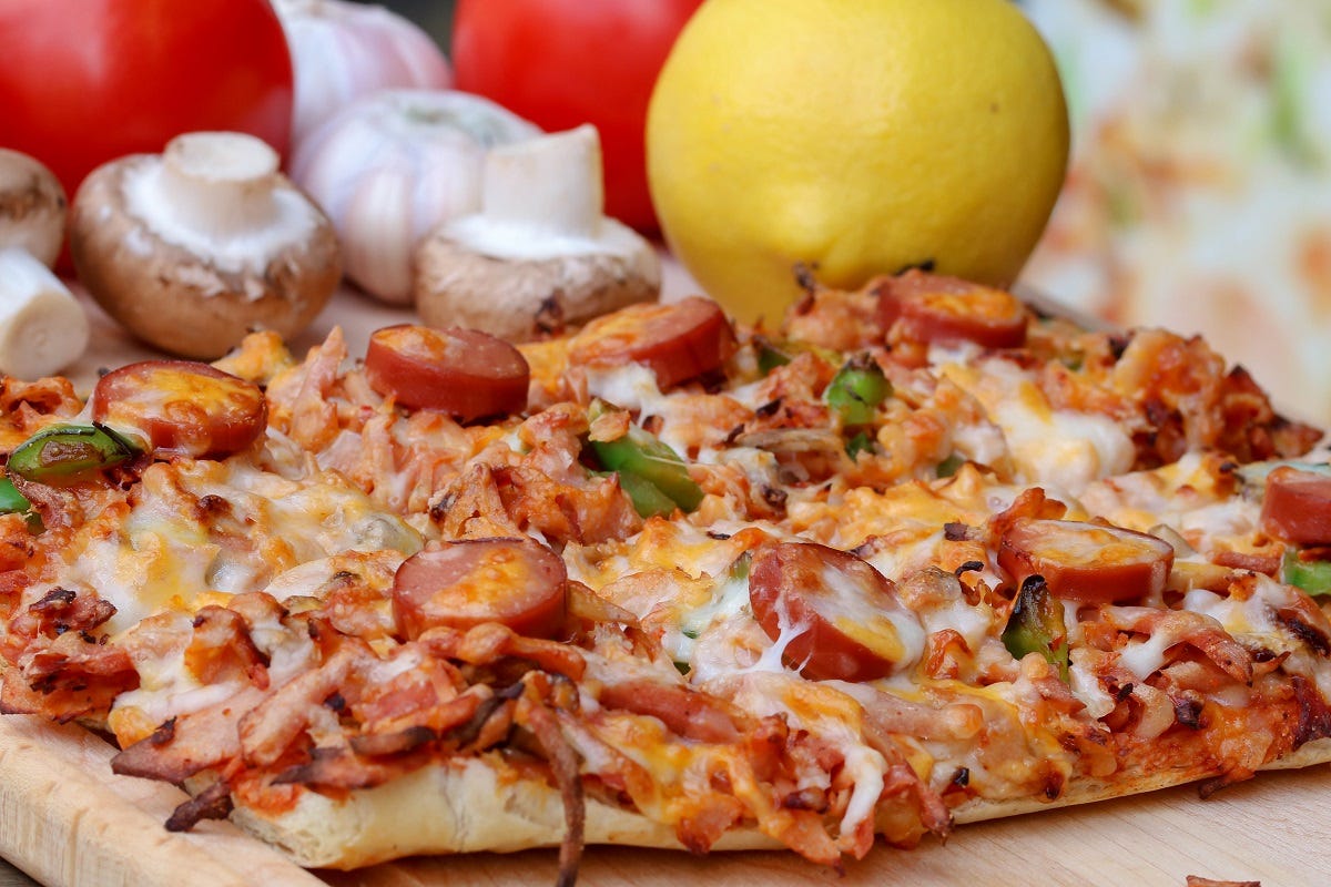 Best Reviewed Fast Food in North Vancouver | by Saman Rahimi | Medium