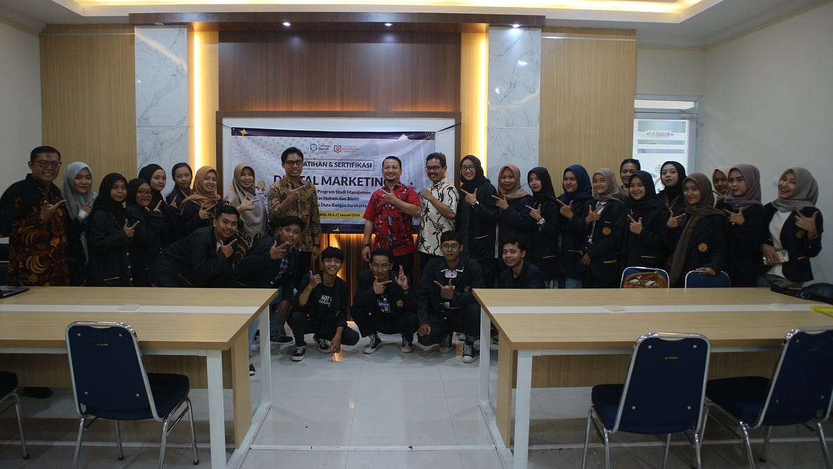 Universitas Duta Bangsa bersama Campus Digital Mengadakan Uji Sertifikasi Digital Marketing ...