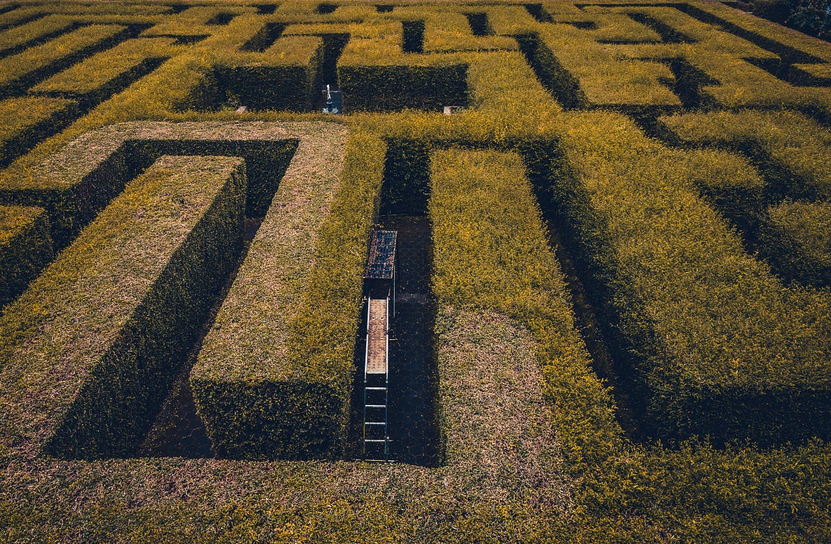 Q-Learning : A Maneuver of Mazes. Introduction and getting familiar to ...