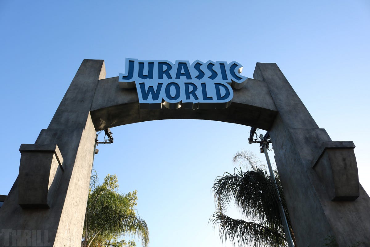 'Jurassic World - The Ride' Is a Phenomenal Update to a Beloved Classic ...