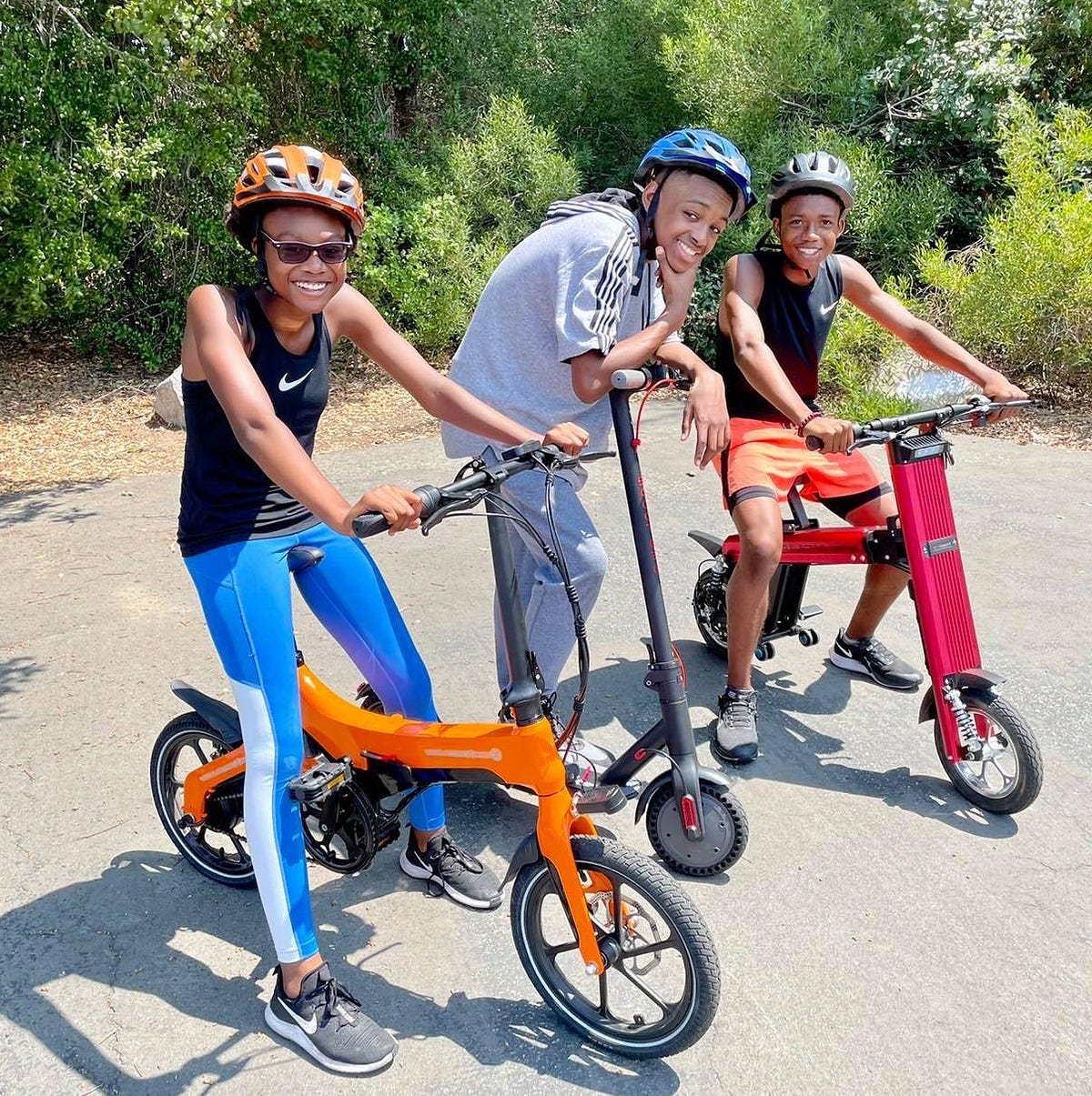 Electric Scooter for Kids and Teenagers | by vanddelectricbikes | Medium