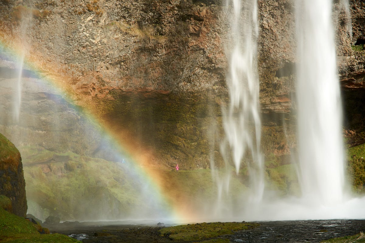 IJsland: over watervallen en geisers | by Shibra Grainger | Shibra Grainger