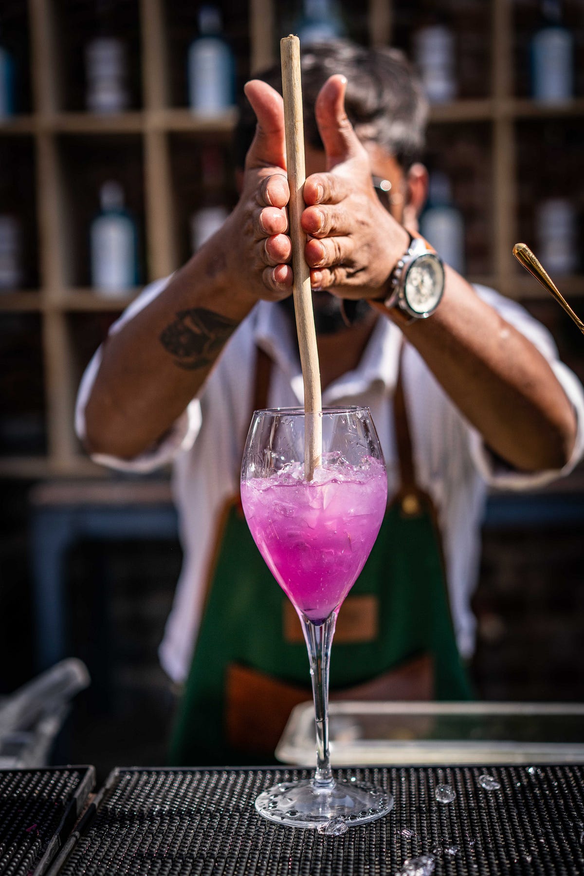 Aprende a preparar cocteles como un profesional en tu propia casa | by ...