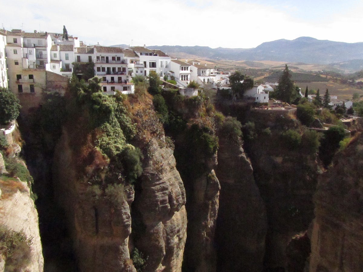 How to Know If a Property Exists in An Object | by Cristian Salcescu | Frontend Essentials | Medium