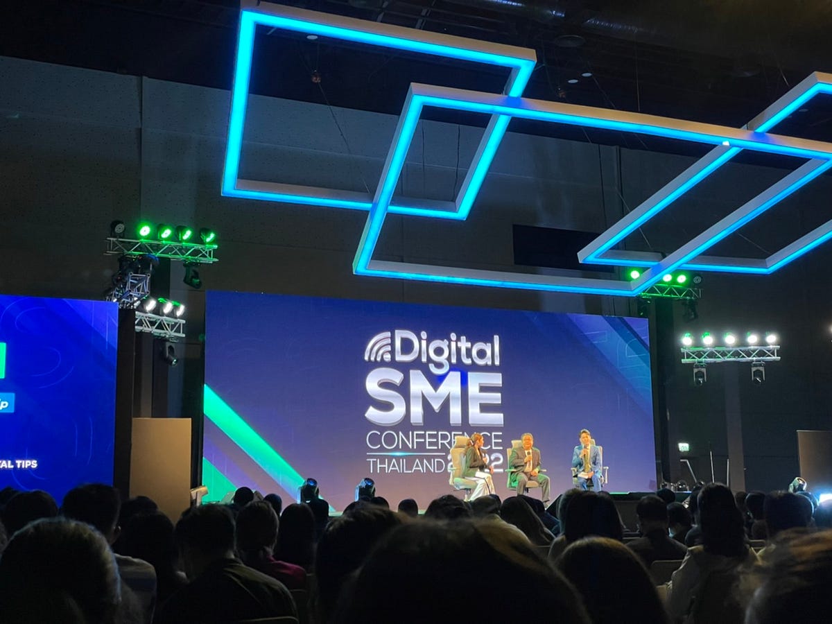 อาสาพาไปหลงในงาน Digital SME Conference Thailand 2022 | by Pakpoom Poom | Medium