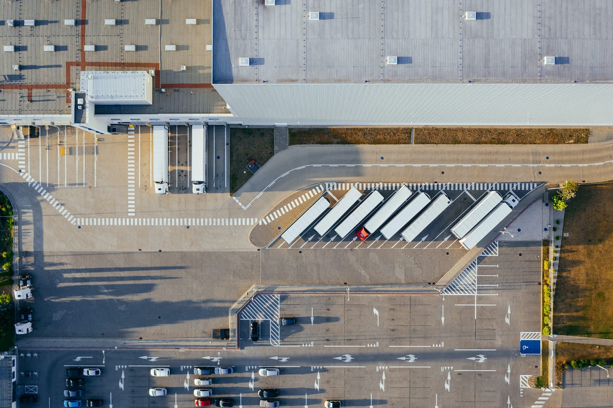 Logistics and Supply Chain Analytics by Utilizing Tableau Dashboards | by Faisal Afif | Medium