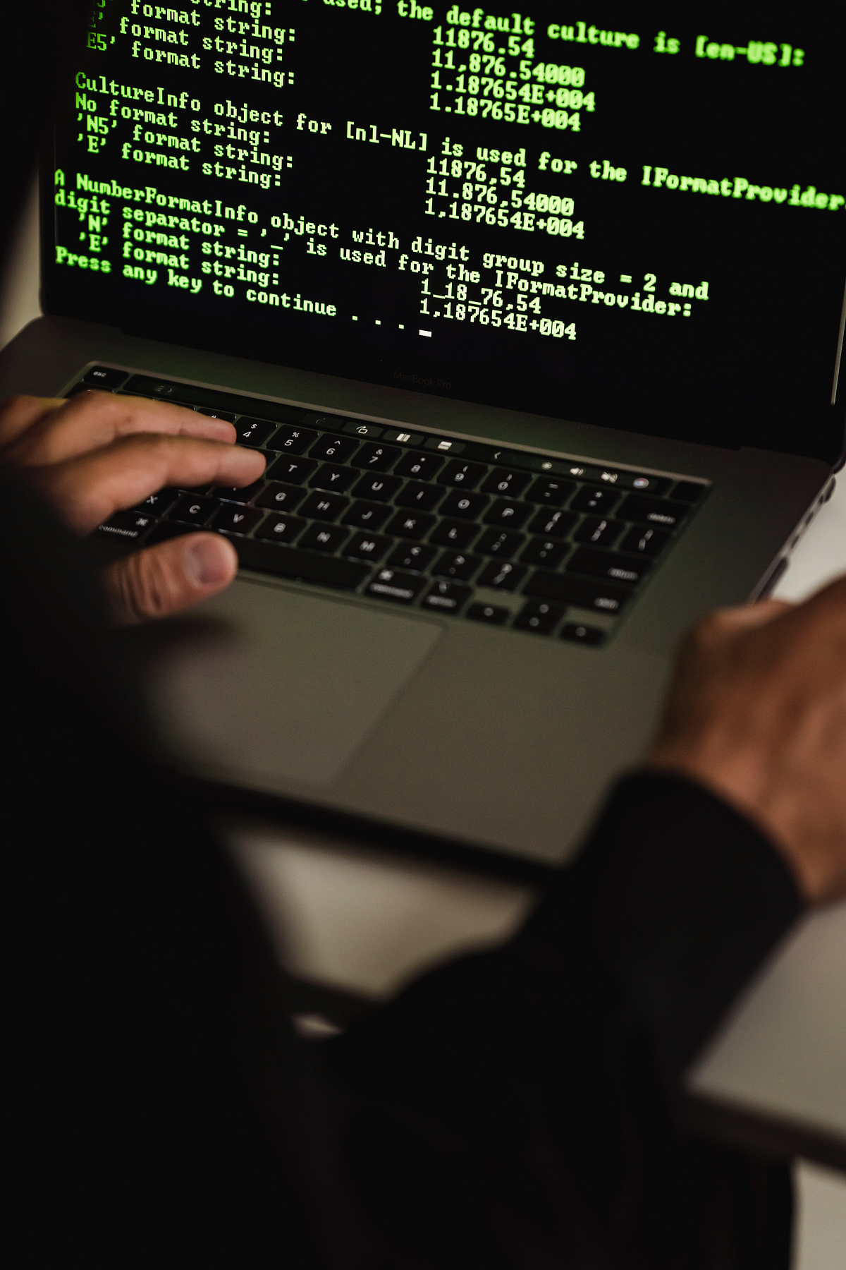 Understanding Basic Syntax and Variables in Python | by TOM JERRY | Aug ...