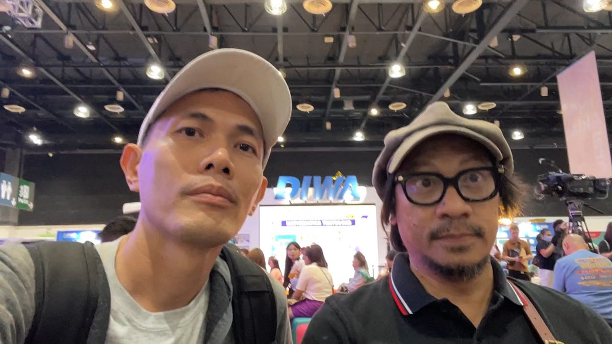 Very Excited To Meet The Legend Journalist Sir Lourd de Veyra Filipino musician, emcee, poet ...