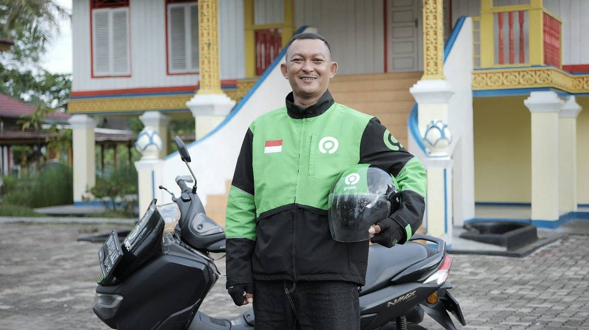 Jurnalis “Nyambi” Ojol. Suatu sore saya dipertemukan oleh… | by Abdul Latif | Medium