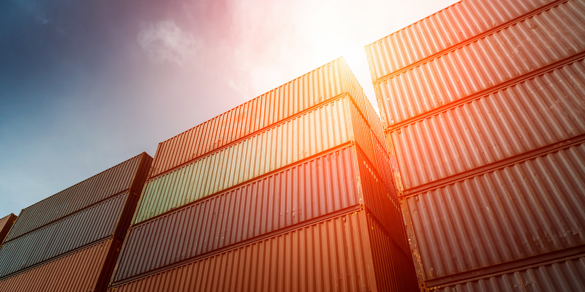 Should you use Lambda containers? | by Samuel Durand | PCG GmbH | Medium