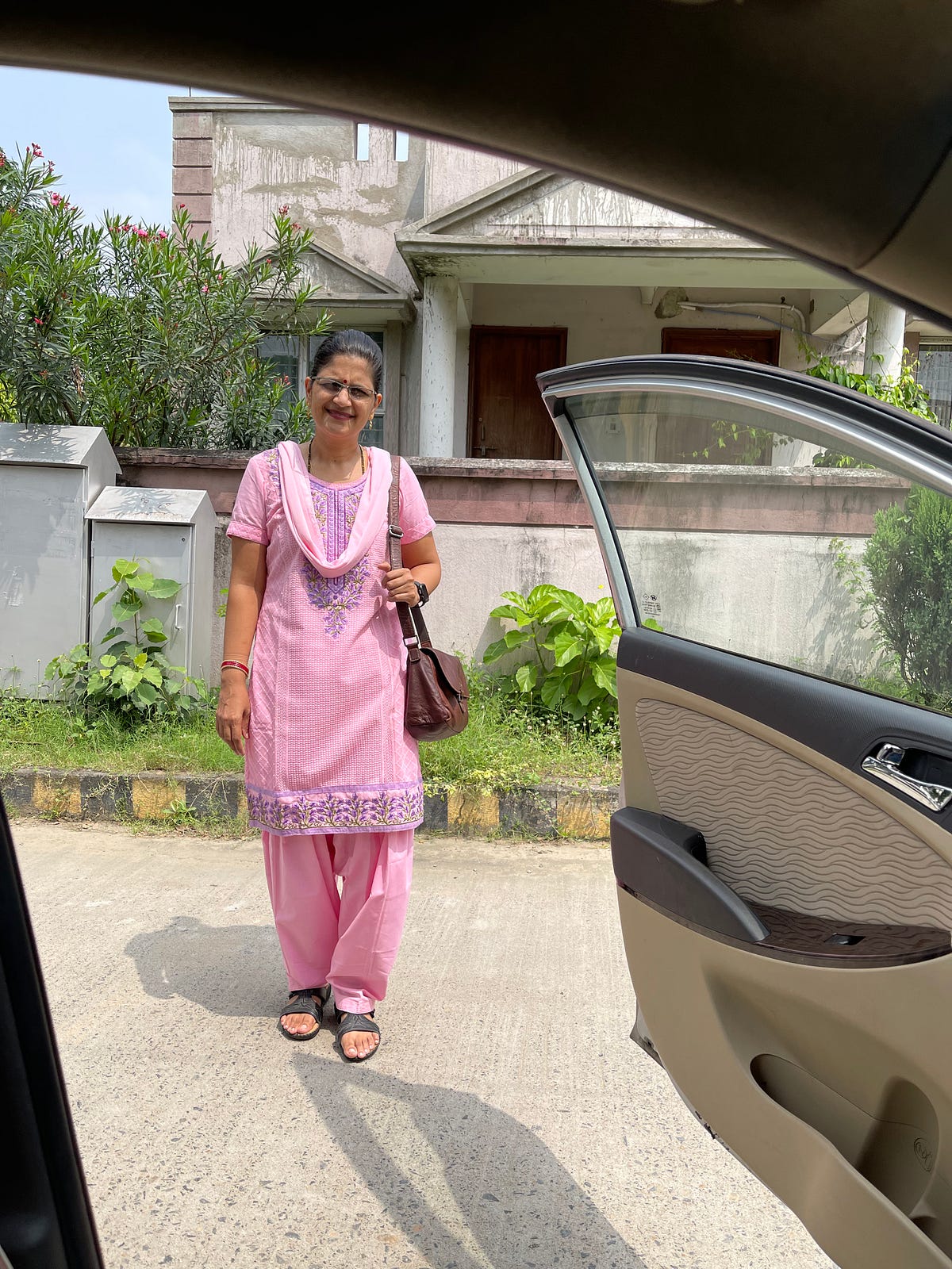 Driving on a Highway and In a New City | by Tooth Truth Roopa Vikesh | Read or Die! | Medium