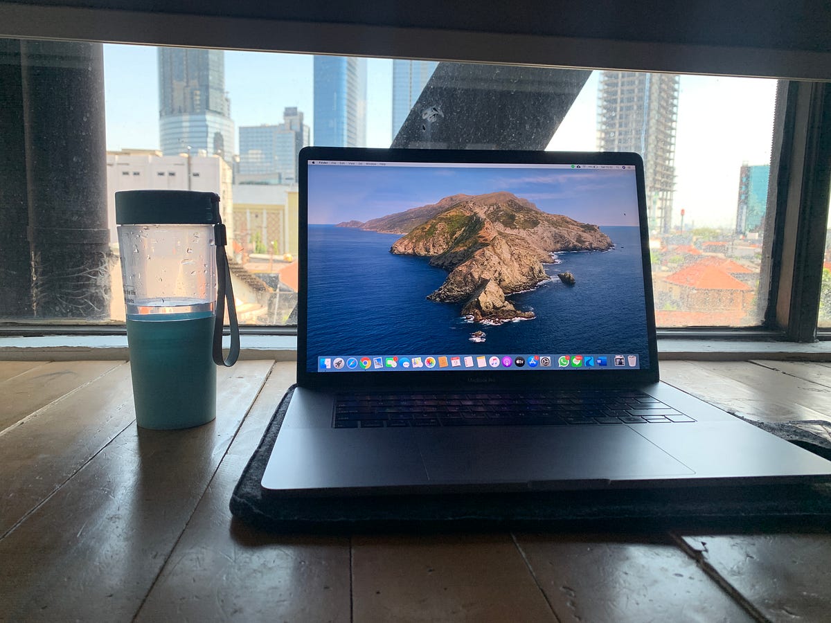 Pengalaman Pertama Menggunakan MacBook | by Ricki Bin Yamin | Medium