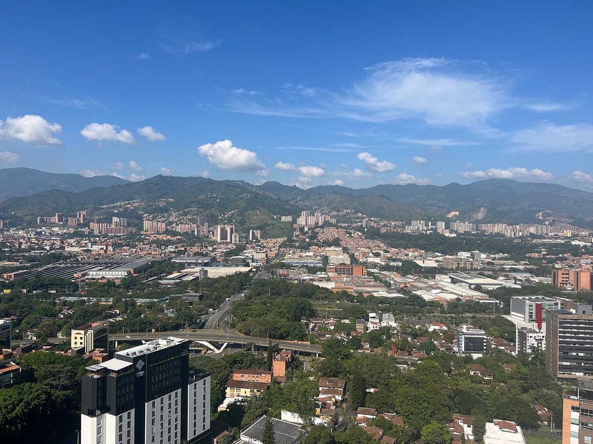 Hot Takes After One Week. I have officially been in Medellín for… | by Elicia Wilson | Medium