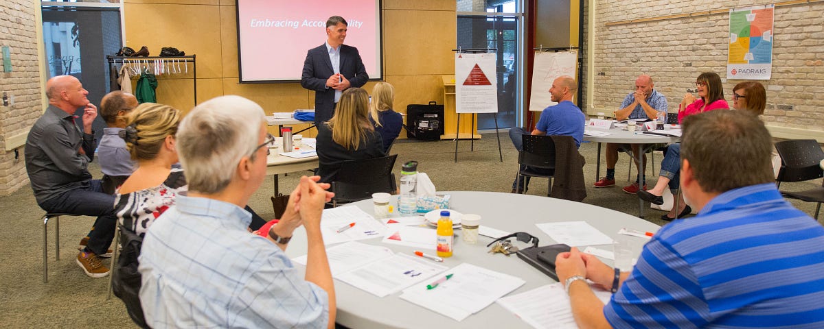 7 Benefits of a Leadership Offsite | by Padraig Coaching | Medium