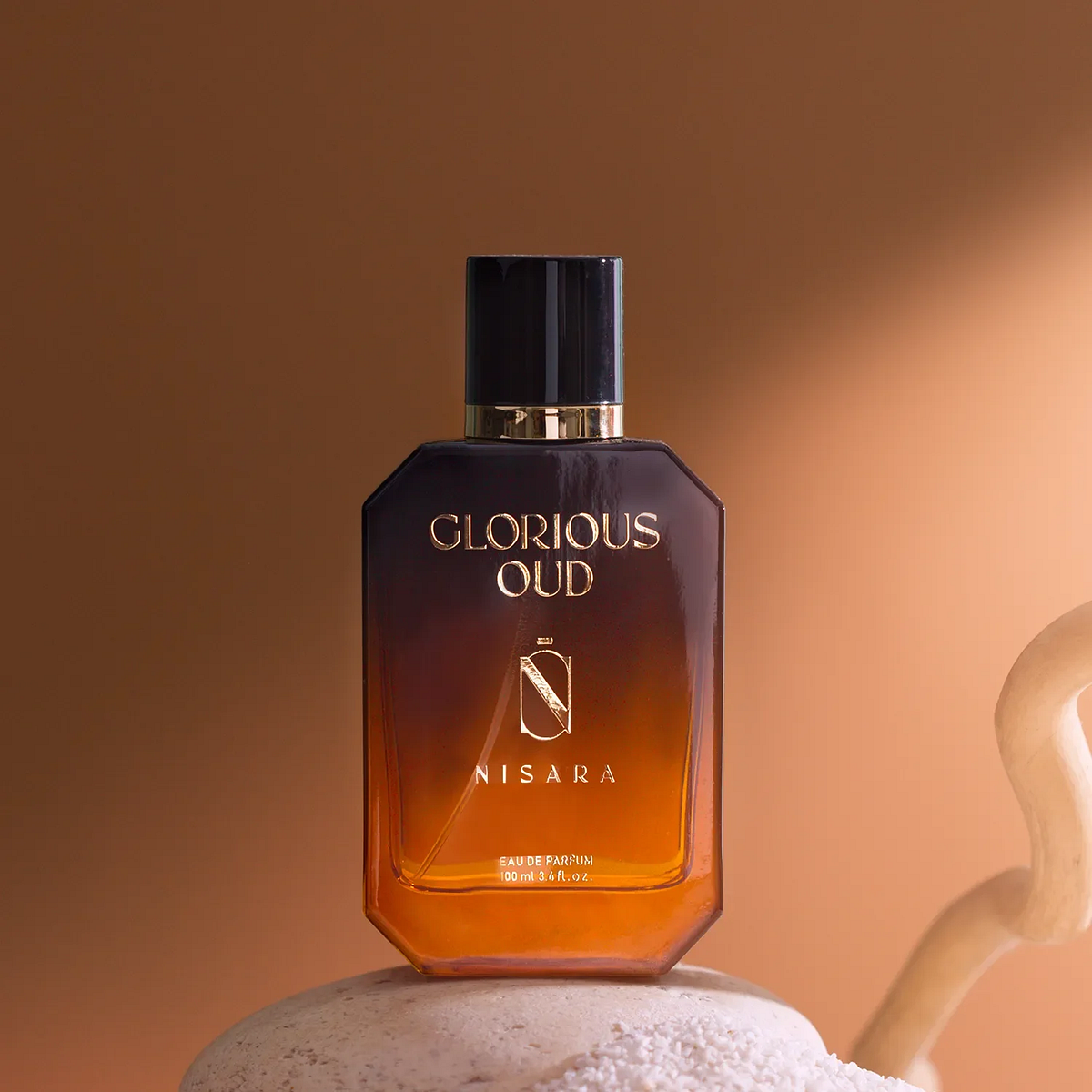 Glorious Oud: The Perfect Unisex Perfume for Romantic Evenings | by ...