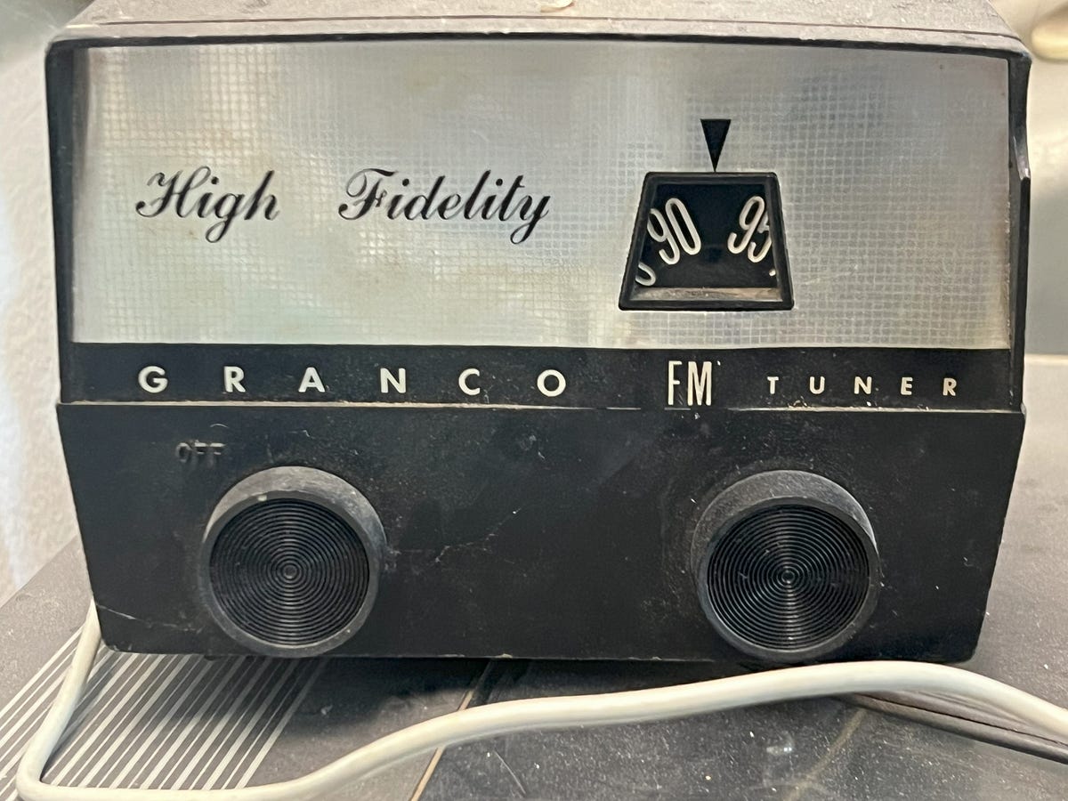 FM Tuner High Fidelity T300 - Dell Rabinowitz - Medium