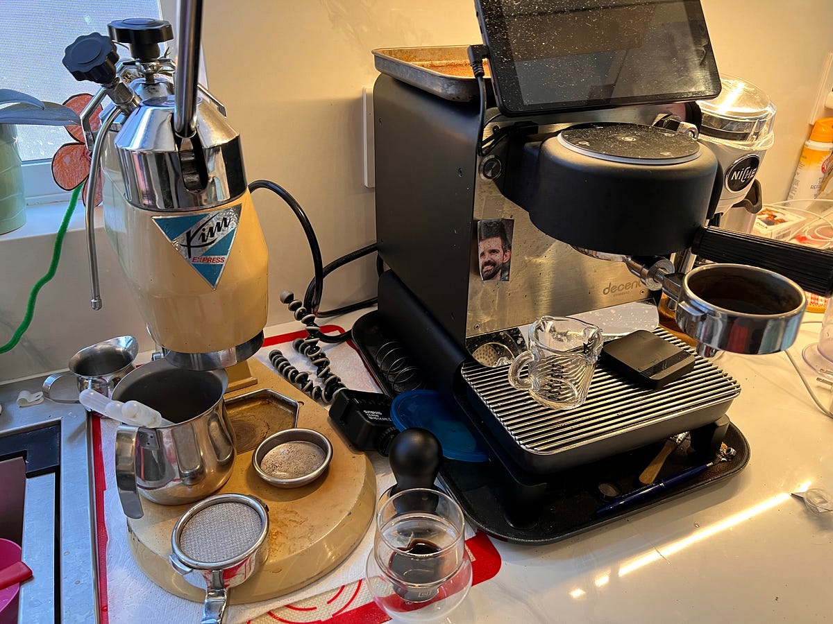 Decent Espresso DE1Pro vs Kim Express: Round 1 | by Robert McKeon Aloe ...