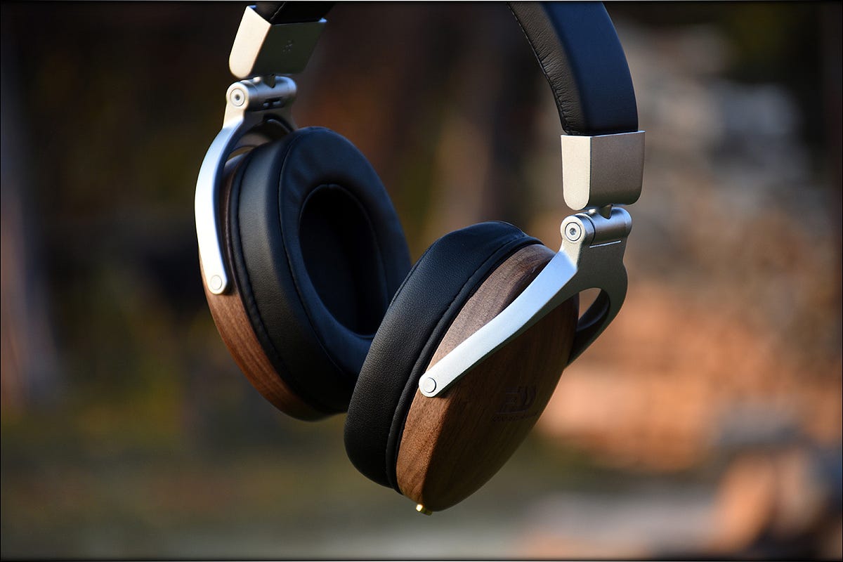 Top 10 Best Aiwa headphones for Music Lovers in 2020 | by Aiwa India ...