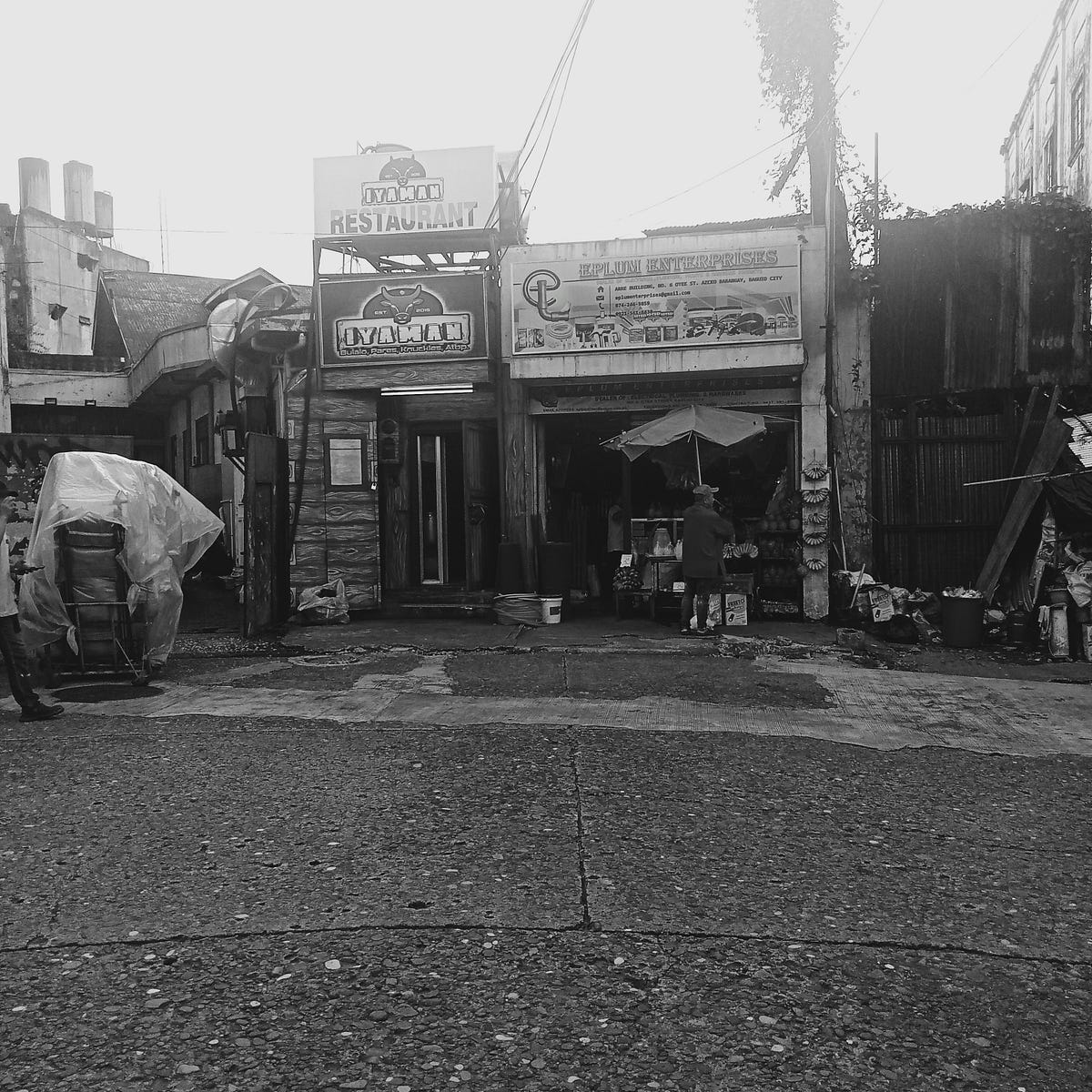 Tahimik na gabi naka-isip ako ng tula. | by mAirco | Oct, 2024 | Medium