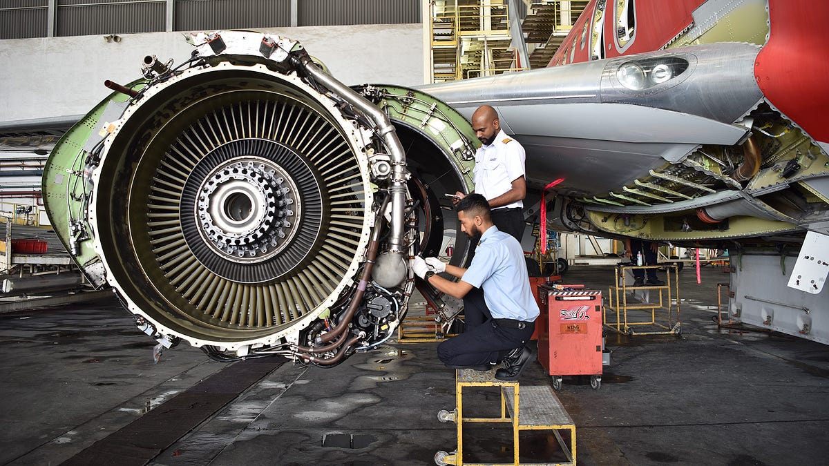 There are various tools and equipment used in airplanes for maintenance ...