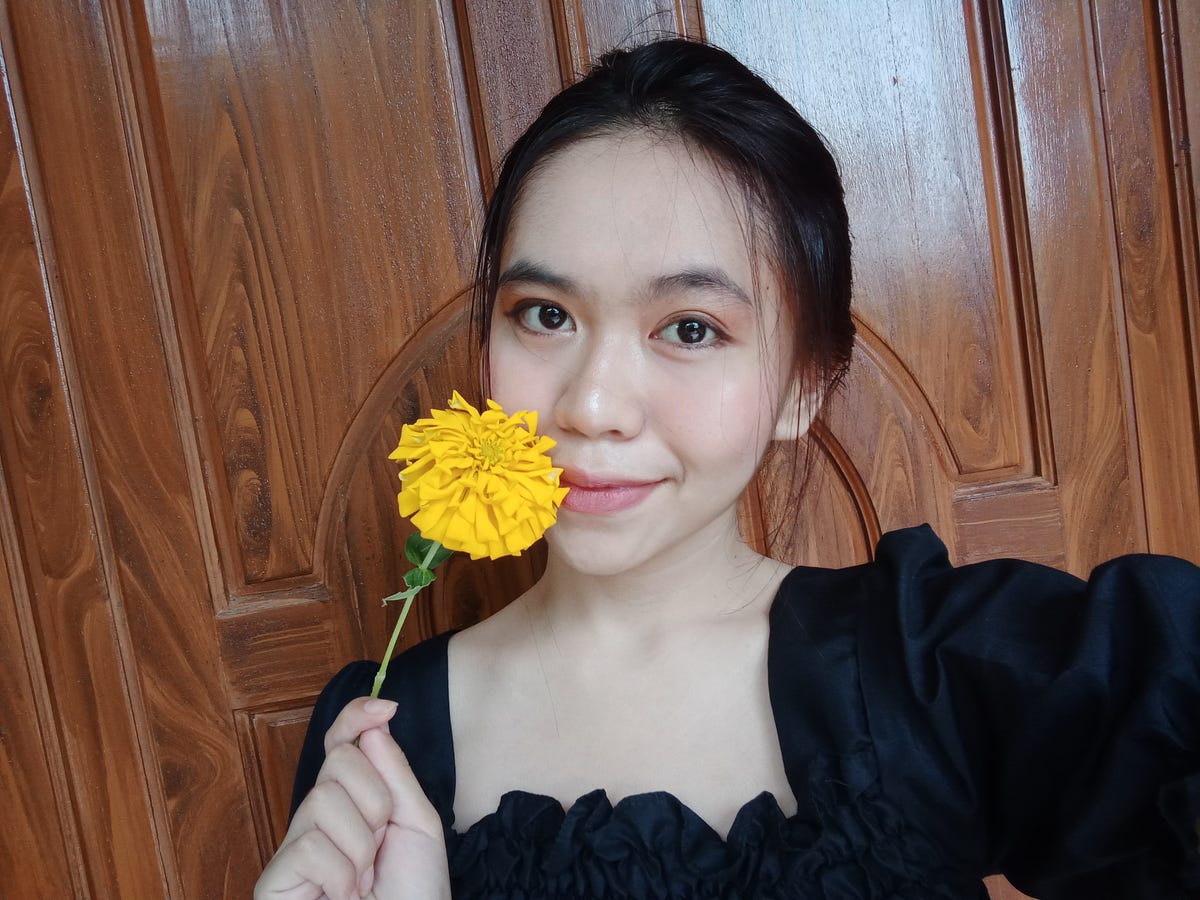 About Me — Friska Riani. These are only a half of me. | by Friska Riani ...
