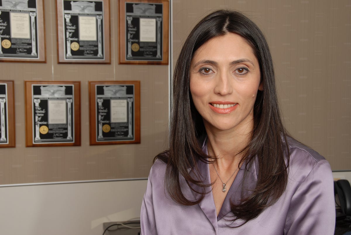 Maryam Rofougaran: Transforming Wireless Technology | by Jahandad ...