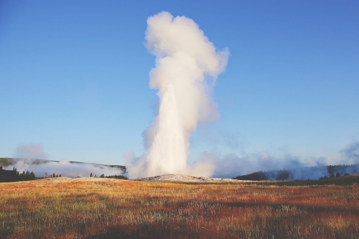 Understanding hot vs cold Observables | by Luuk Gruijs | Medium
