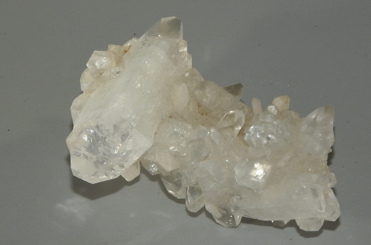 Apophyllite: A Flaky New Age Crystal? | Amethyst Dreams