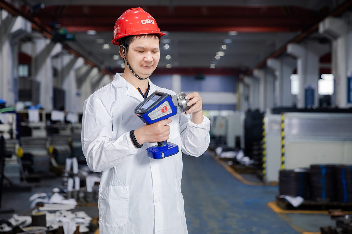 Excelling in the Role of Injection Molding Supervisor | by CharlesJyo ...