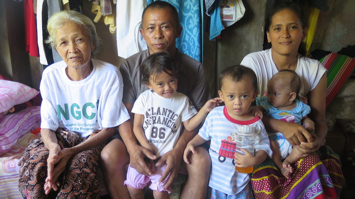 Conflict in Marawi leaves thousands displaced | by Lotlot Cezar | World ...