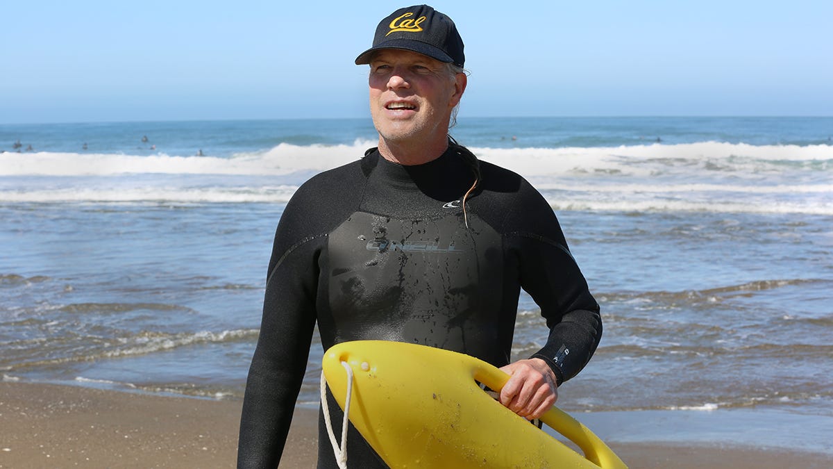 Expert on rip currents warns of dangers at San Francisco’s Ocean Beach | by UC Berkeley | Medium