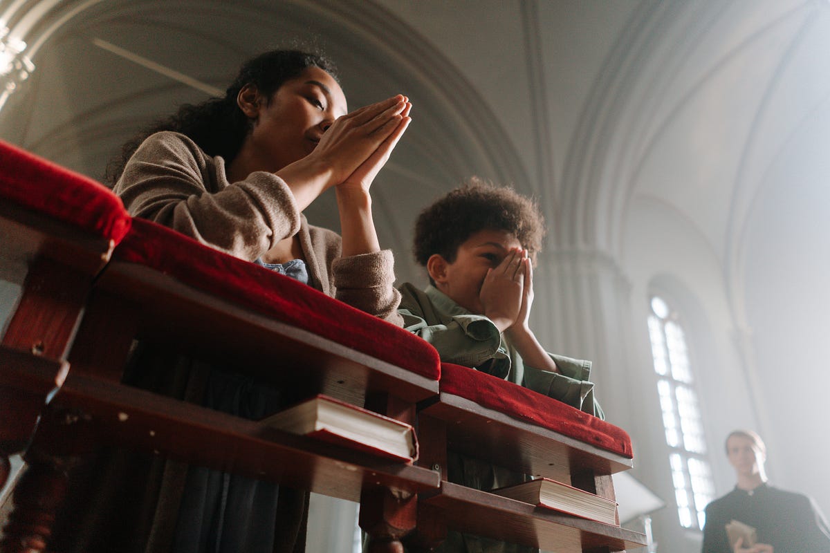 5 tips for getting your kids to keep quiet and engaged during church ...