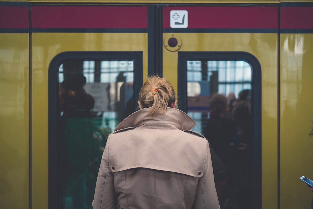 The Benefits of a Limited Point of View | by Racilanib | Medium
