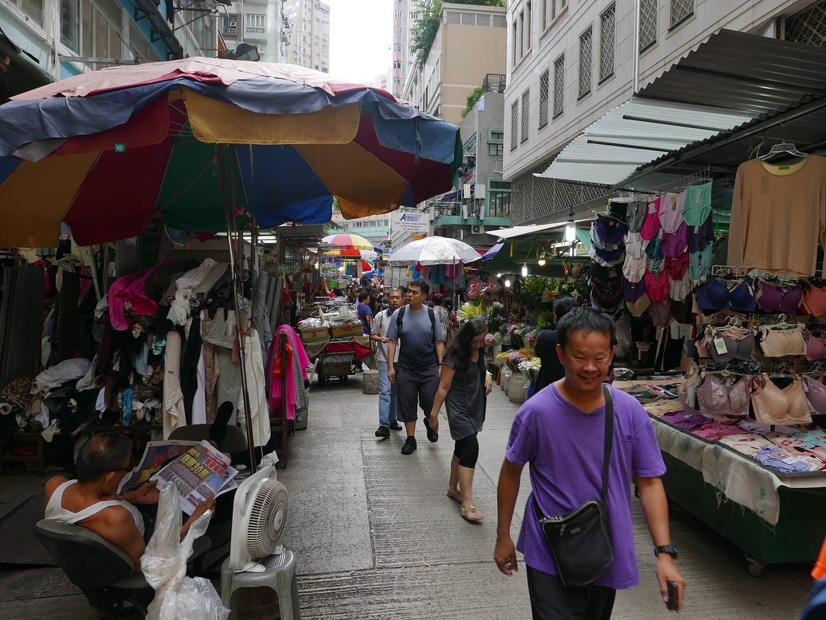 Hong Kong — Post-Breakfast Market | by Nick’s Wanderings | Medium