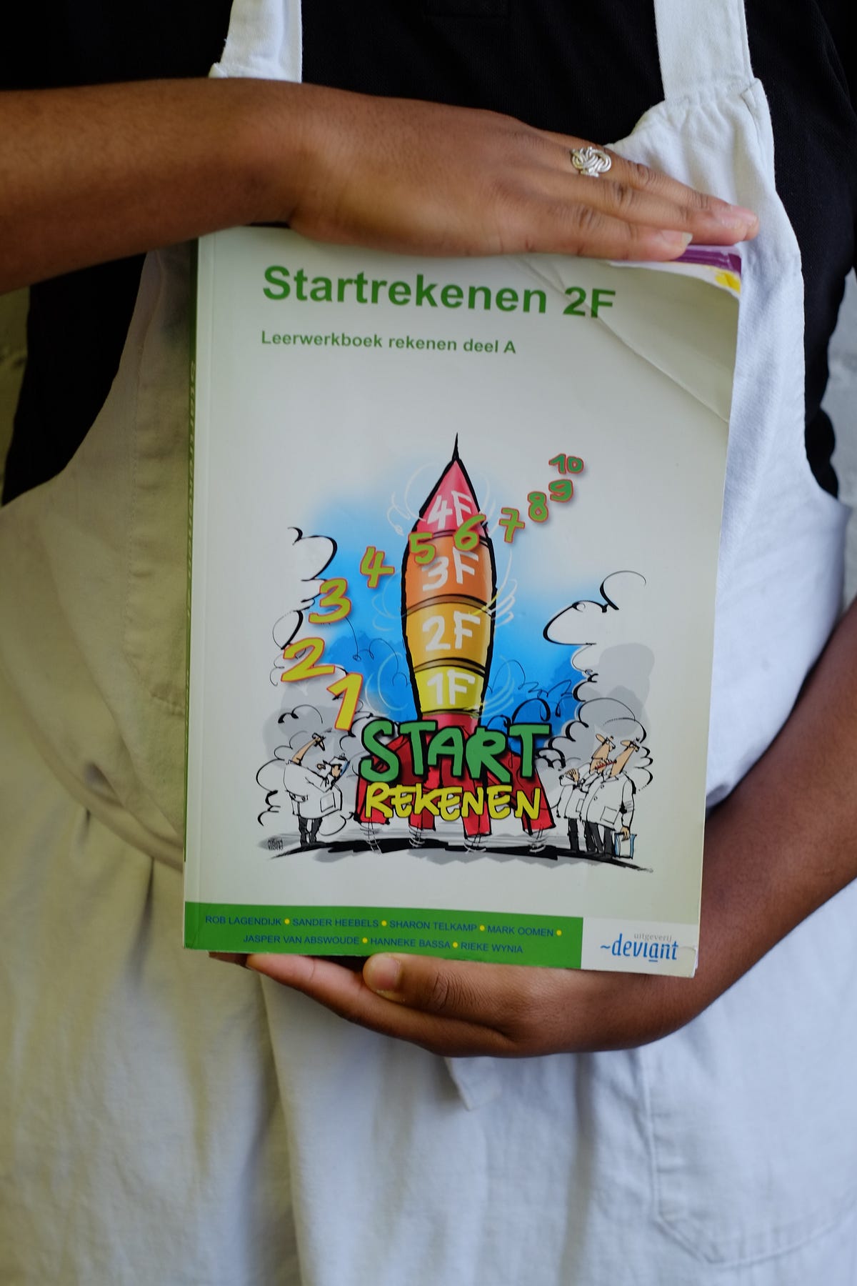 “Rondje boven mijn hoofd”. Door Iris & Wieteke. De naam Alex is… | by ...