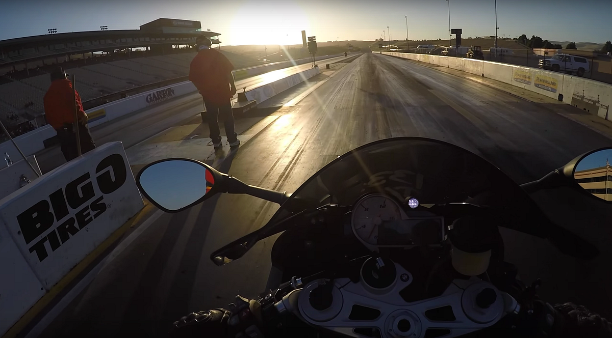 Intro to Drag Racing a BMW S1000 RR | by Moto Foto | Moto Foto | Medium