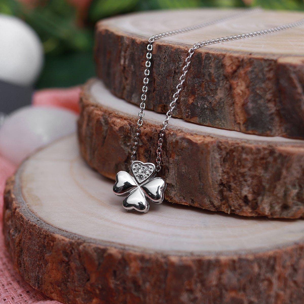 Fancy Four Leaf Clover Pendant - Silvermarkseo - Medium