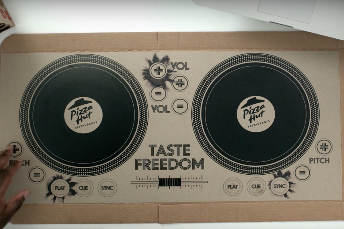 This Pizza Box Doubles as a DJ Deck | by Hackster Staff | Medium