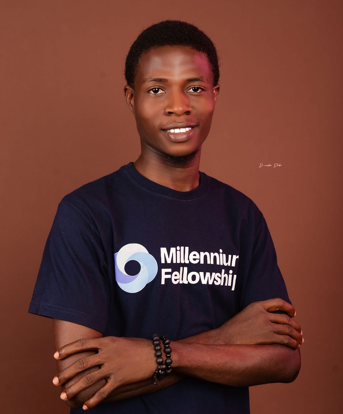 𝐌𝐲 𝐃𝐢𝐬𝐜𝐨𝐯𝐞𝐫𝐢𝐞𝐬 𝐚𝐬 𝐚 𝐌𝐢𝐥𝐥𝐞𝐧𝐧𝐢𝐮𝐦 𝐅𝐞𝐥𝐥𝐨𝐰𝐬𝐡𝐢𝐩 𝐂𝐚𝐦𝐩𝐮𝐬… | by Collins ...
