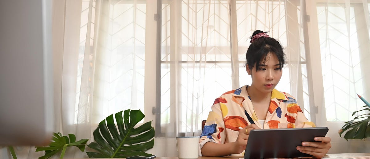 Lightworks review. An overview will show you exactly what… | by Tracy | Medium