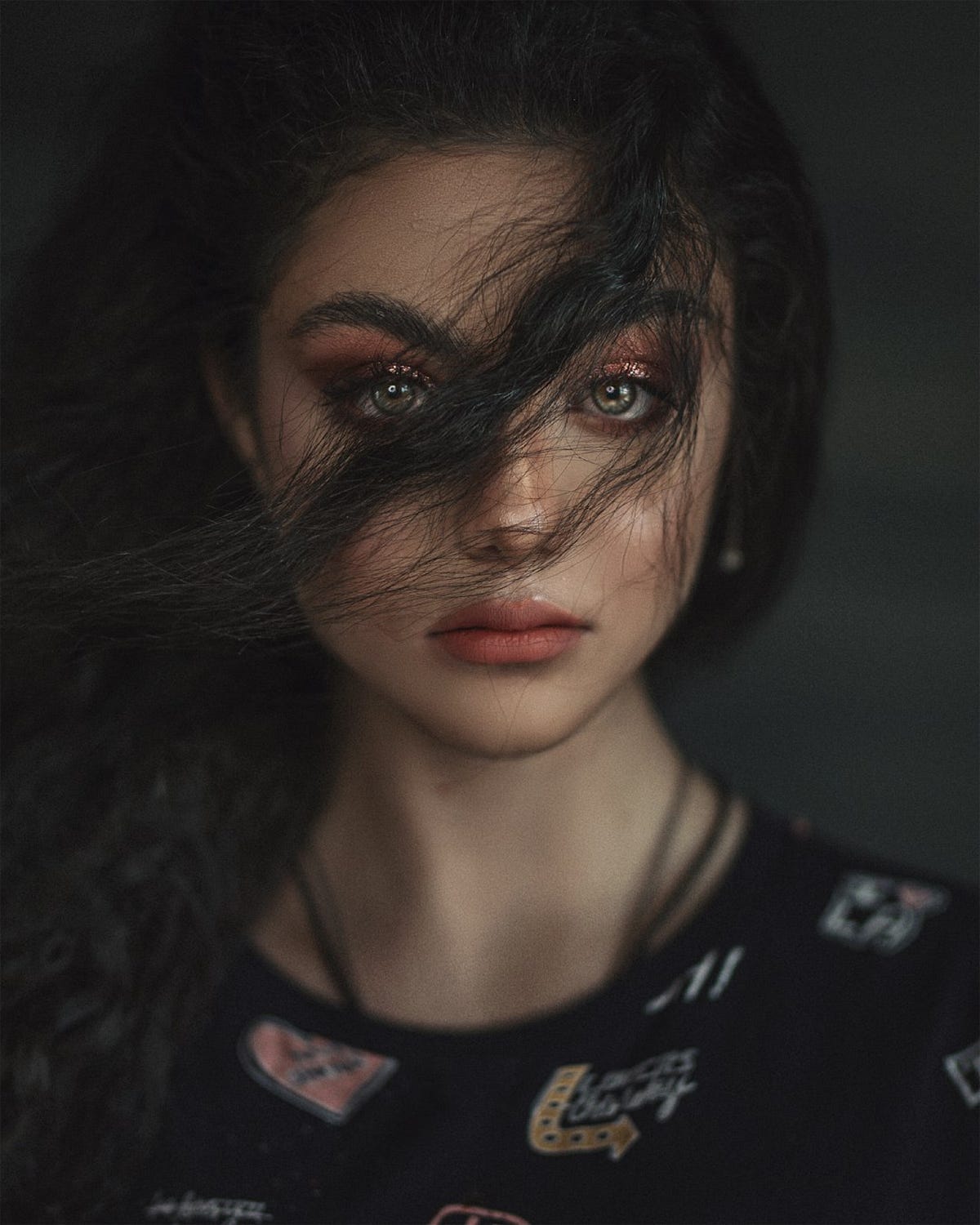 The Unseen Girl. 🗣️🤦🏾‍♀️ | by Mide💞 | Jun, 2025 | Medium