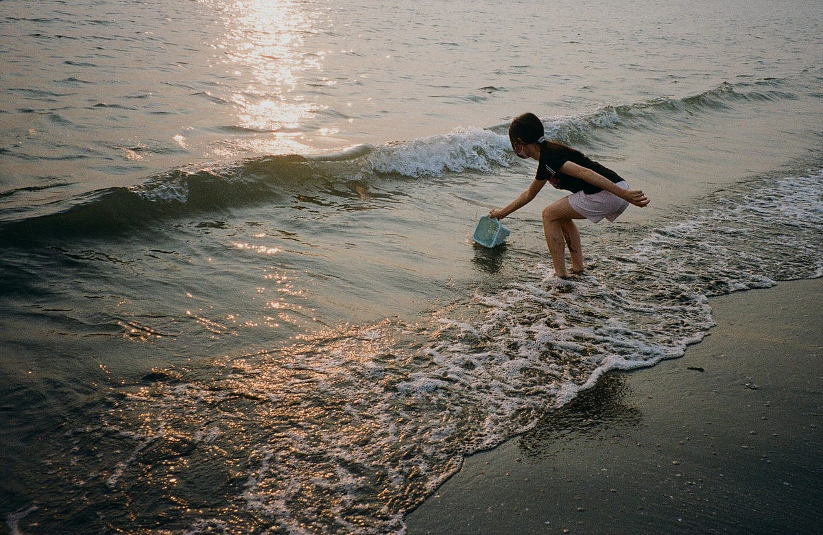 Mandy and Thomas - Vivi Y. - Medium