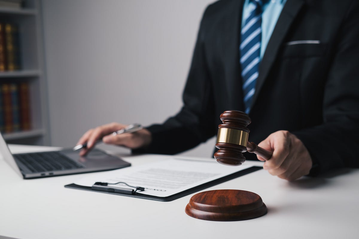 Laws and Penalties for Embezzlement in Florida | by Jason Cromey | Medium