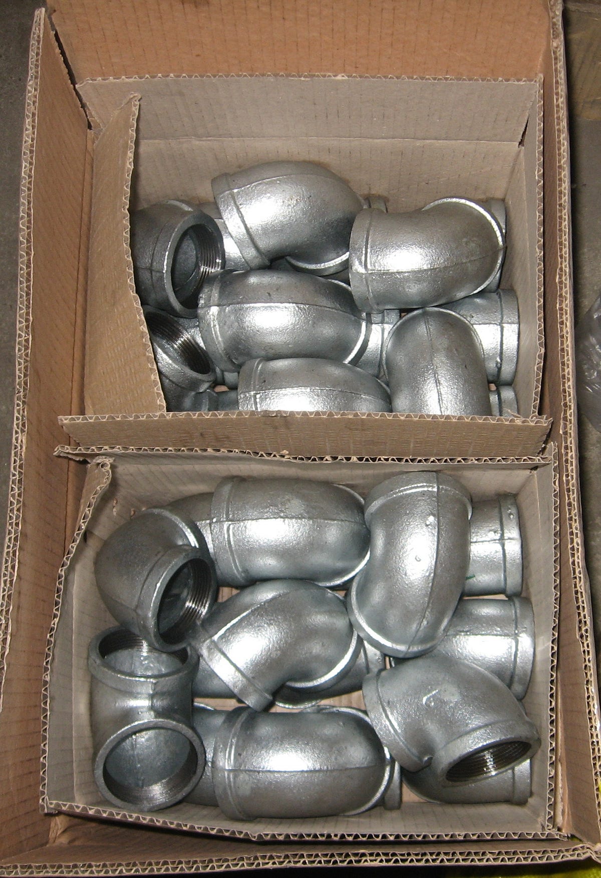 The difference between hot dip galvanizing and cold galvanizing on the ...