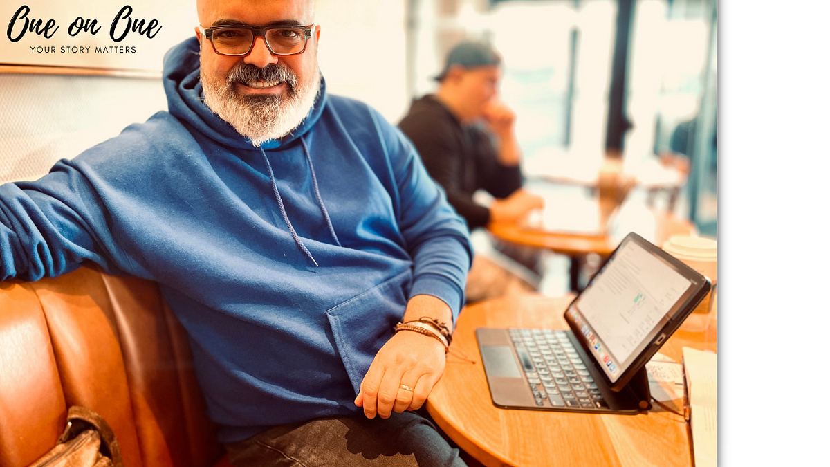 One on One LIVE. Real conversations with real people | by Josué Sánchez | Empathy Cafe | Medium