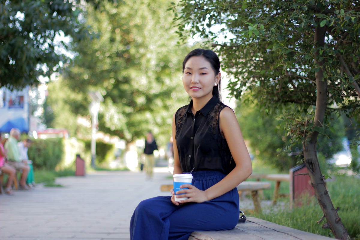 “Нэгдүгээр курсийн зун ажил хиймээр санагдаад болдоггүй By Caffe Bene Mongolia Caffebene