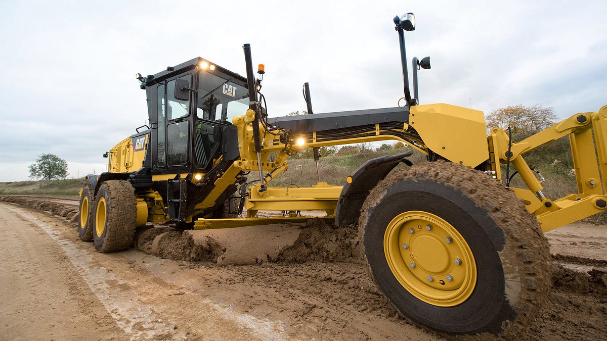 INTERSTATE HEAVY EQUIPMENT — CENTENNIAL - Jacobtroth - Medium